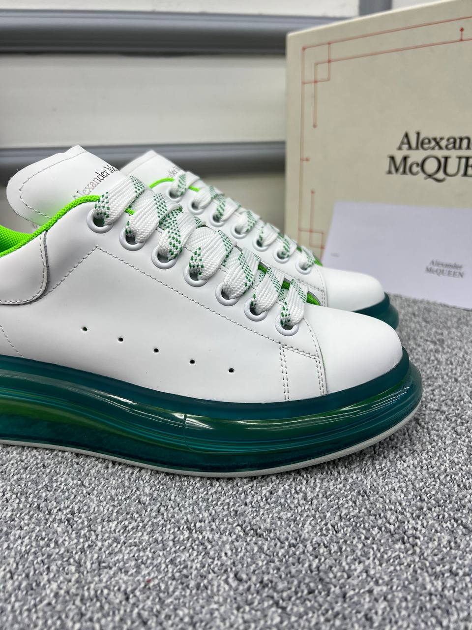 alexander mcqueen ayakkabi sneakers erkek beyaz yesil seffaf taban ...