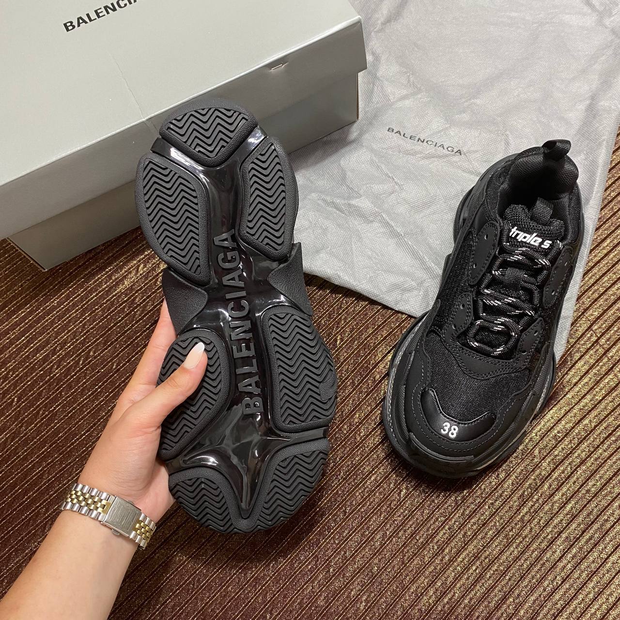 balenciaga ayakkabi triple s erkek sneakers siyah silver seffaf taban