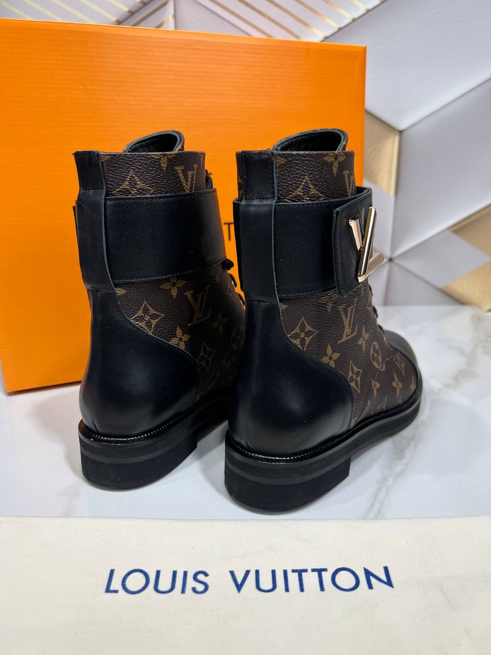 louis vuitton ayakkabi bot classic siyah yeni sezon