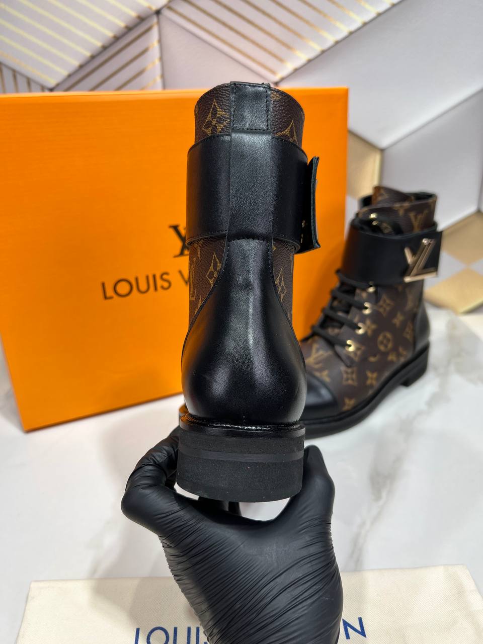louis vuitton ayakkabi bot classic siyah yeni sezon